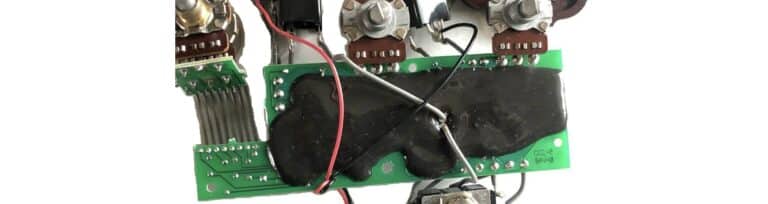 The Klon Centaur Guide – Decibelics